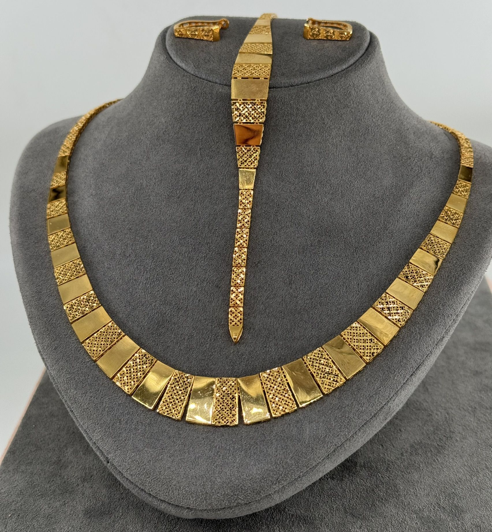 22 AYAR ALTIN SET